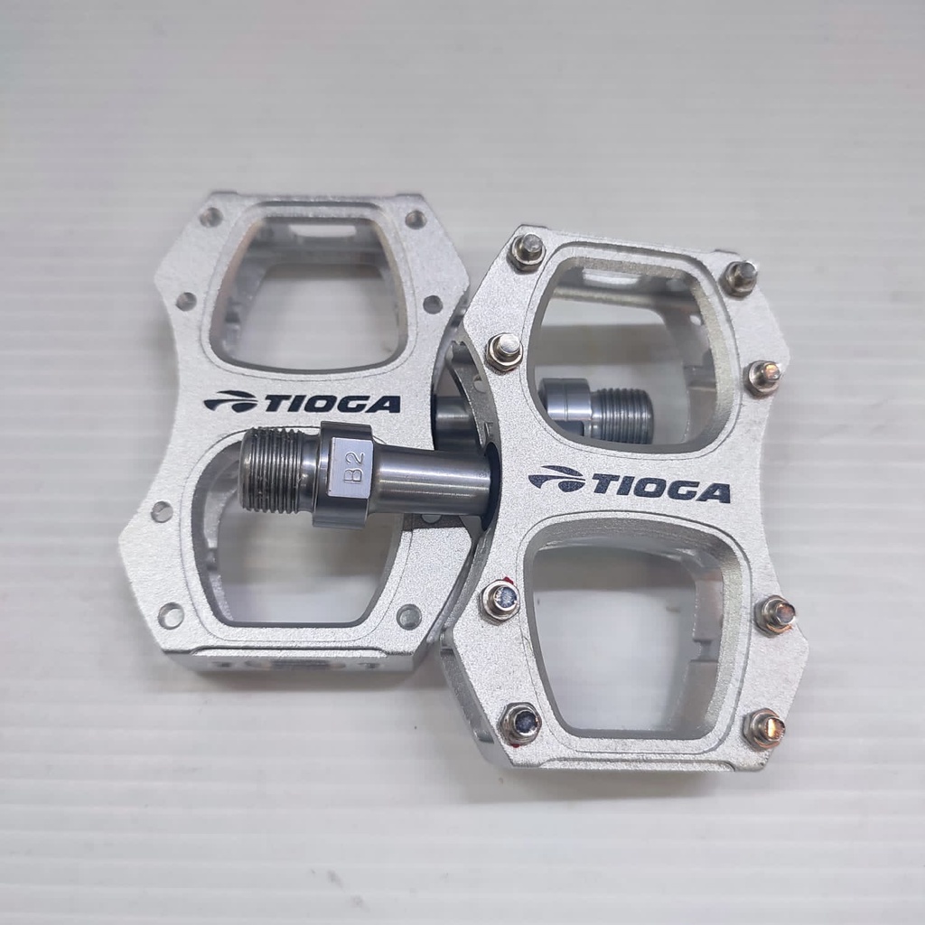 Jual Pedal Tioga Surefoot 8 Silver Original Pedal MTB Road Seli Federal ...