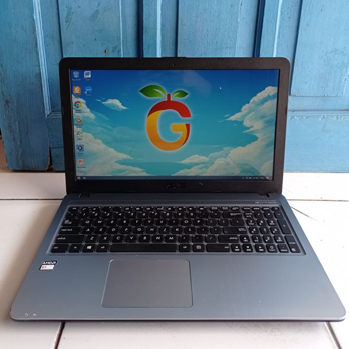 Jual Laptop Asus X540Y Silver 15.6 inch SSD 128GB AMD E1-7010 Windows ...