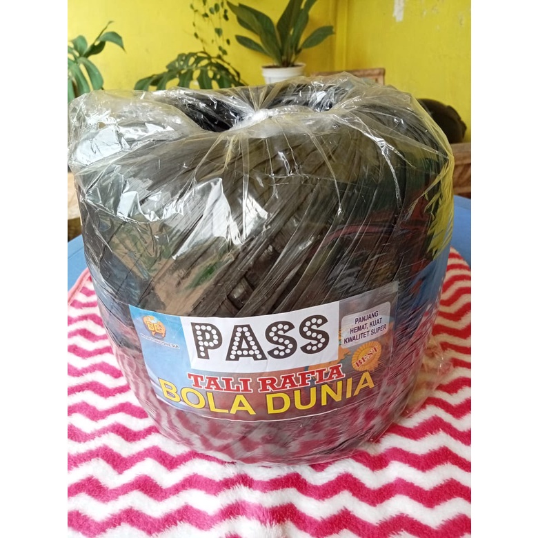 Jual Tali Rafia Pass Bola Dunia / Tali Rafiah Hitam Tebal / Super Kuat ...