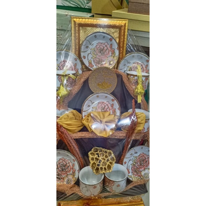 Jual Parcel Lebaran Mewah / Parcel Paket Gelas & Piring Rumah Tangga ...