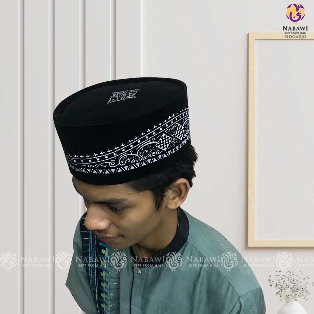 Jual Peci Songkok Kopiah Hitam Bordir Motif Batik Exclusive Murah ...