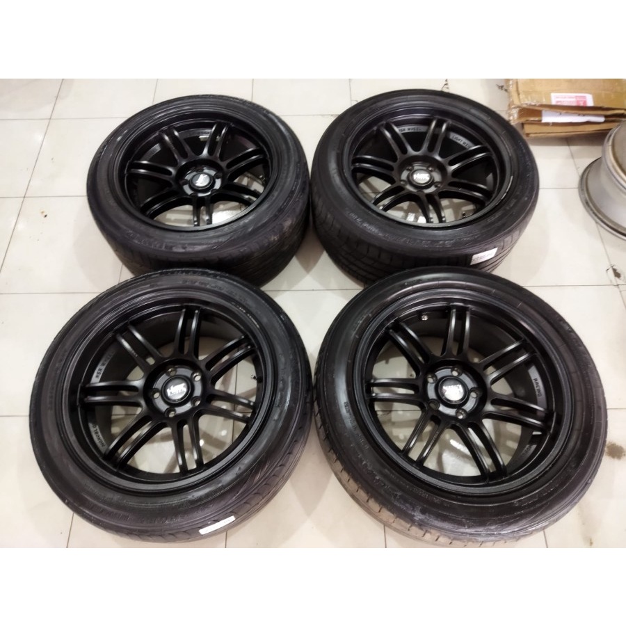 Jual Velg Mobil Bekas Ring 18 Lubang 5 BOON HSR R18X9,5 5X114,3 BAN 235 50 R18 | Shopee Indonesia