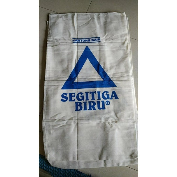Jual [BARU] Karung Gandum Segitiga Biru Karung Kandi Bahan Ospek Mos ...