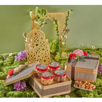 Jual KARTIKA SARI GIFT BOX 3 HAMPERS PARCEL LEBARAN IDUL FITRI 2023 EID ...