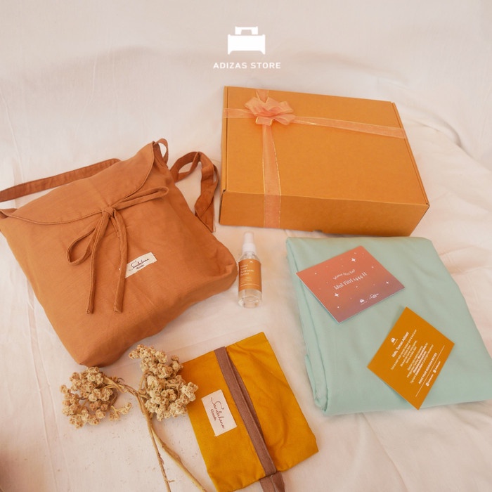 Jual Adizas Store - Hampers Sprei X Sewderhana Goods - Paket Executive ...