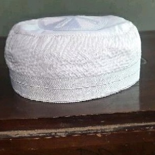 Jual peci madinah bugis original songkok bugis banglades original peci ...