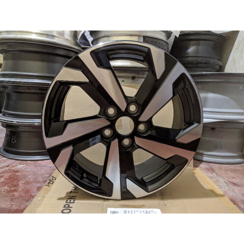 Jual Velg Original/OEM Xpander Ultimate R17 | Shopee Indonesia