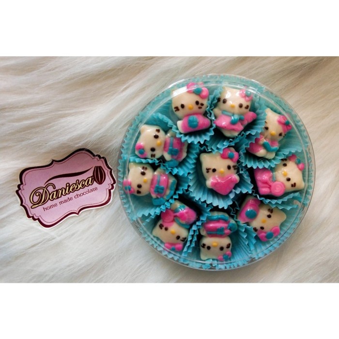Jual .CTB Coklat Karakter Hello Kitty Full Body Coklat Bentuk Kartun ...