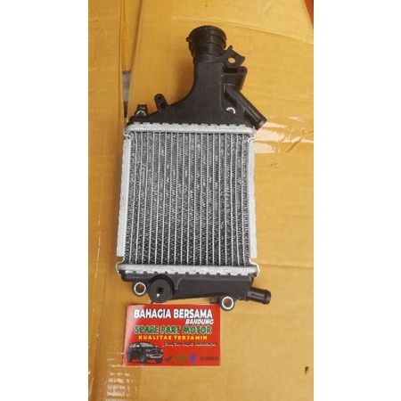 Jual Radiator Vario 160 cc led original pcx 160 cc oroginal | Shopee ...