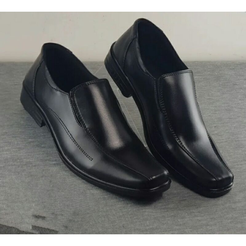 Jual Sepatu Kantor Pria Kickers Pantofel Formal Kerja Dinas Pesta Kulit ...