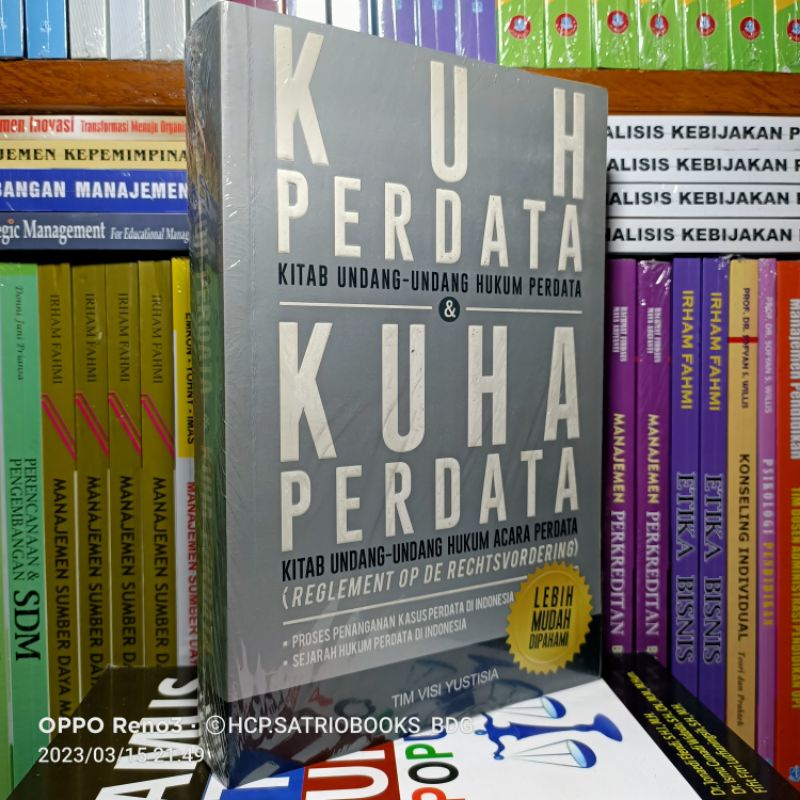 Jual BUKU KUH PERDATA DAN KUHA PERDATA. KITAB UNDANG UNDANG HUKUM PERDATA DAN ACARA PERDATA. TIM ...
