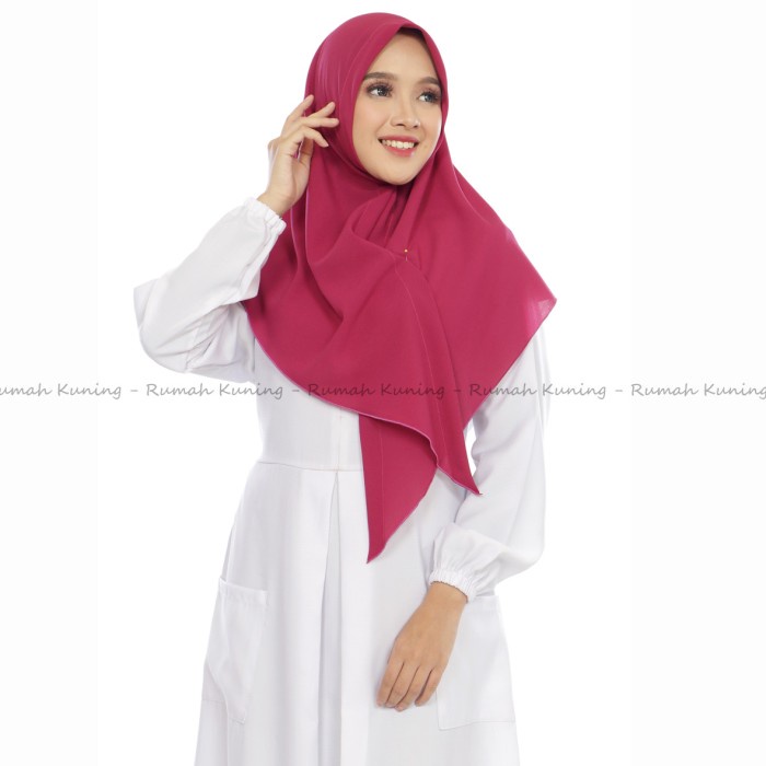 Jual Jilbab Hijab Segitiga Instan Bahan Diamond 1 layer | Shopee Indonesia