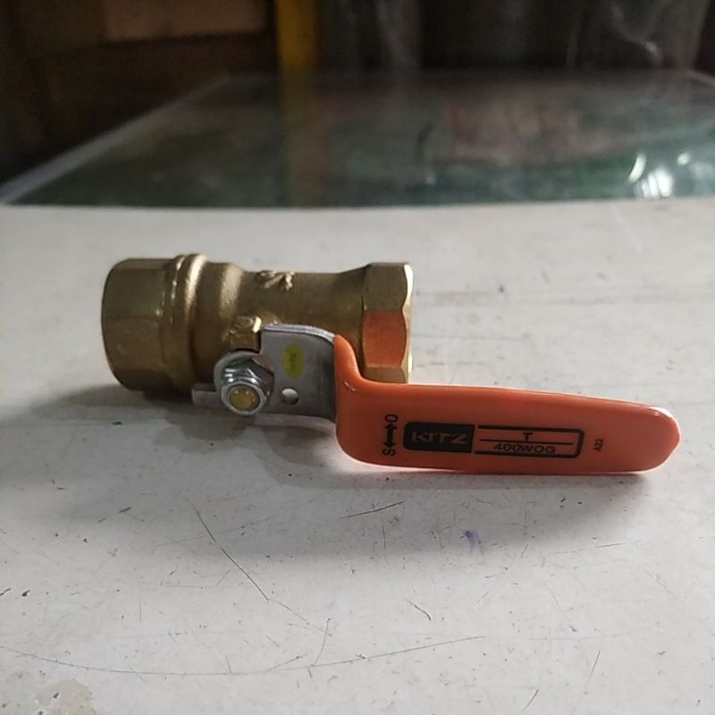 Jual ball valve 1/2 Kitz kuningan 400 wog drat dalam kran engkol | Shopee Indonesia