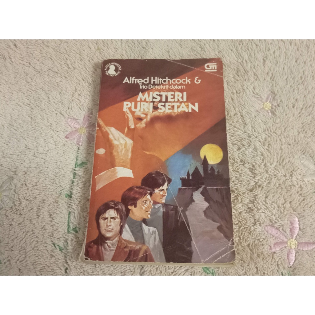 Jual Buku Trio Detektif 'Misteri Puri Setan' Preloved | Shopee Indonesia