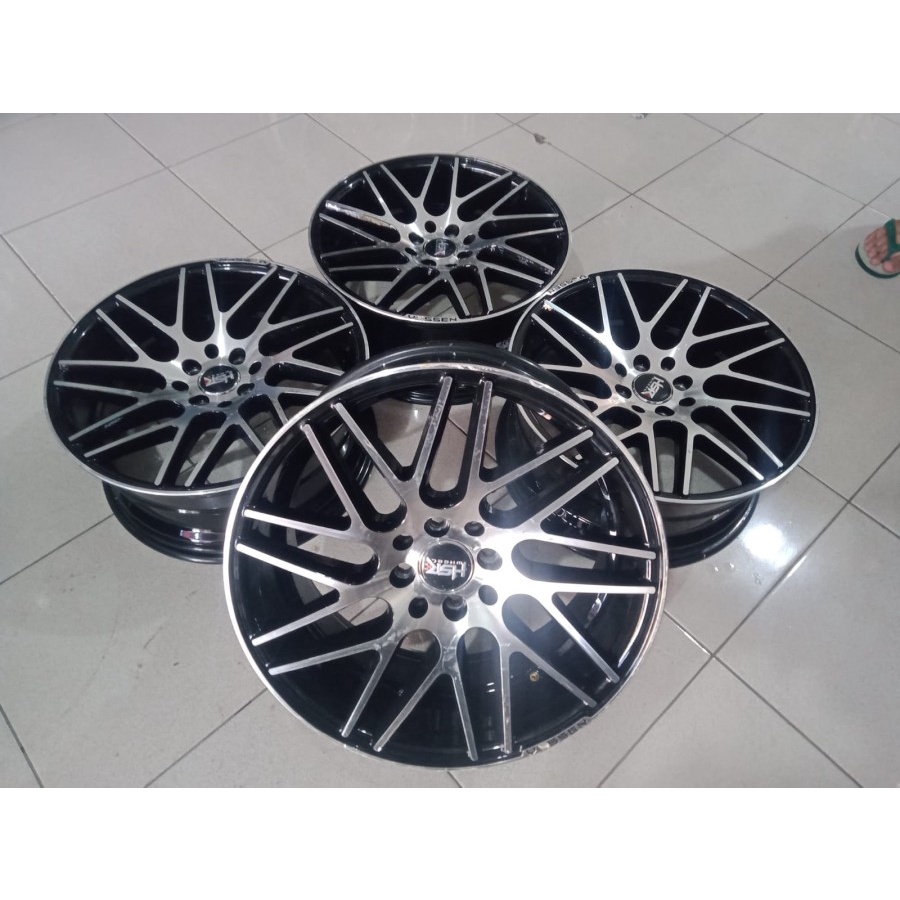 Jual VELG MOBIL RACING BEKAS ARUKORU(HSR) R17X7,5 LUBANG 8X100/114,3 ET38 | Shopee Indonesia