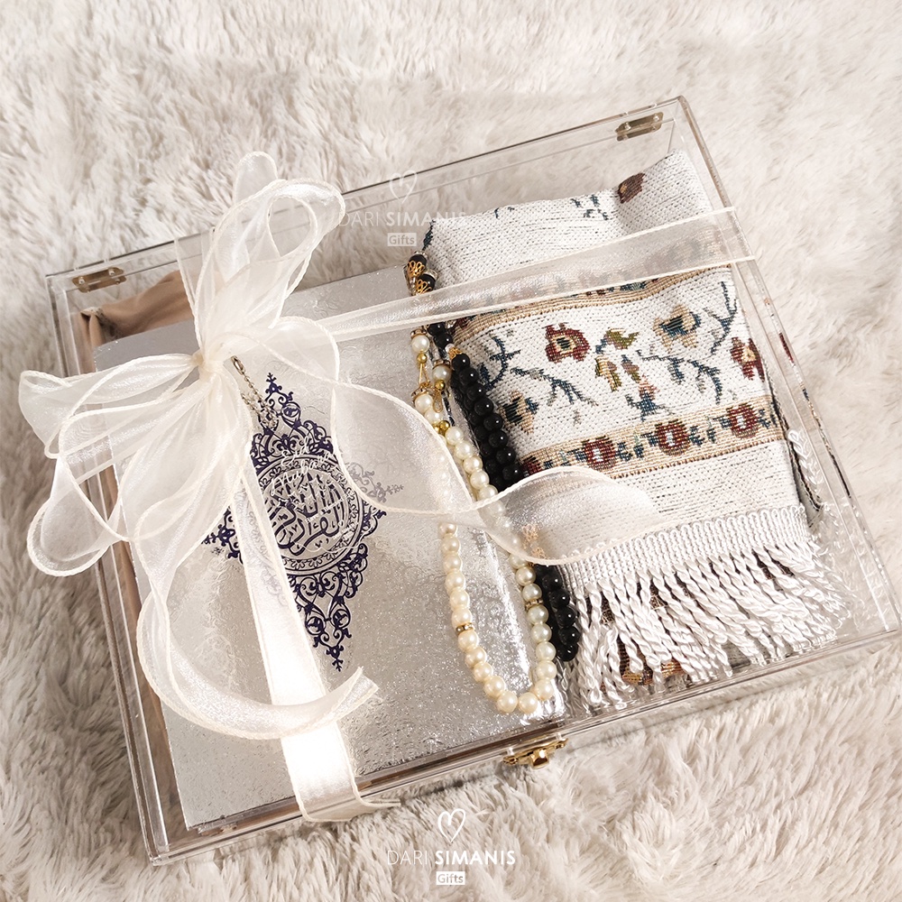Jual Acrylic Prayer Set by Dari SiManis - Hampers Lebaran alat sholat ...