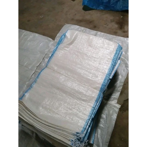 Jual Karung Plastik 25gk Baru 100% Original. cocok buat Pasir, Puing ...