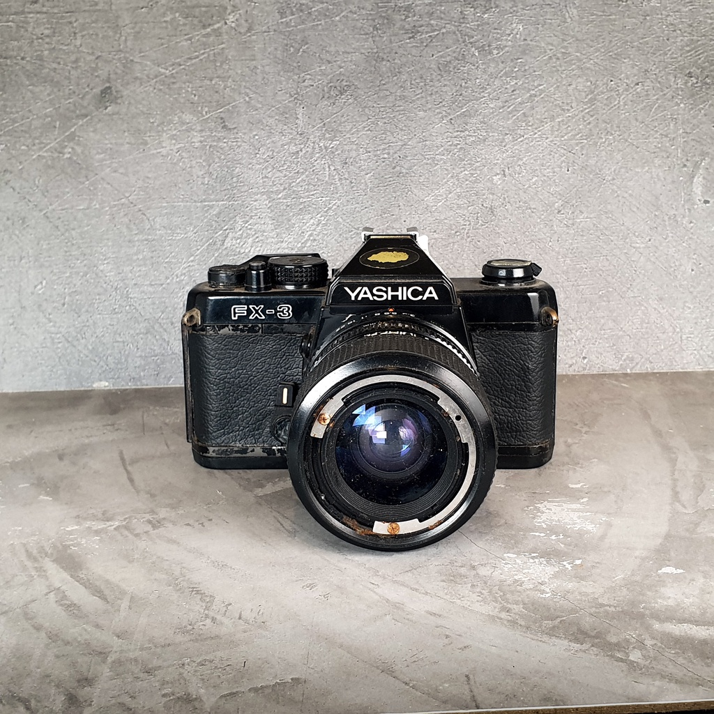 Jual YASHICA FX - 3 SUPER + LENSA 35 -70 not LIKE NEW !! KAMERA FILM ANALOG | Shopee Indonesia