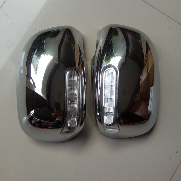 Jual cover spion innova lama th 2005-2011 plus lampu sen. | Shopee ...
