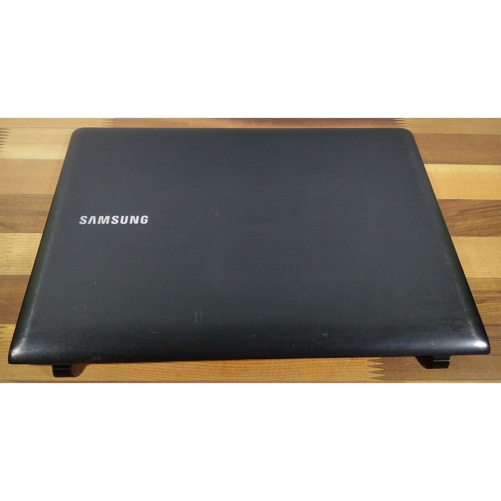 Jual Casing Cover LCD Laptop Samsung NP355E4X Original | Shopee Indonesia