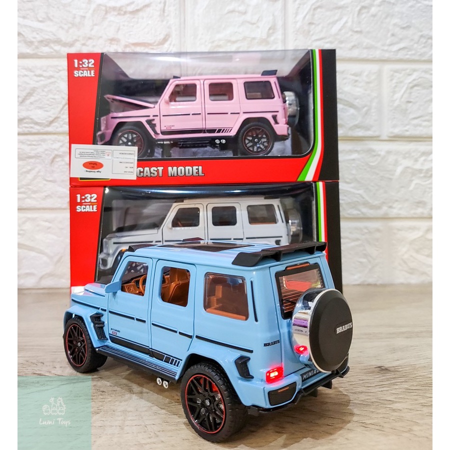 Jual Diecast Mobil Mercy Jeep Brabus Pullback Lampu Suara 1:32 008-05A ...