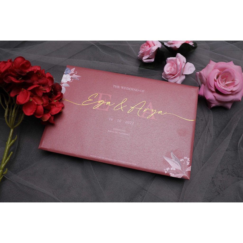 Jual Kartu Undangan Hard Cover Maroon | Shopee Indonesia
