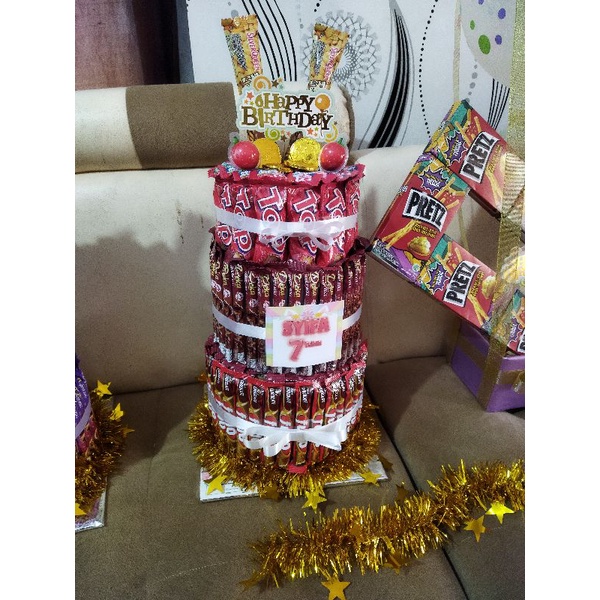 Jual snack tower isi bisa request harga sesuai ukuran besar snack tower ...