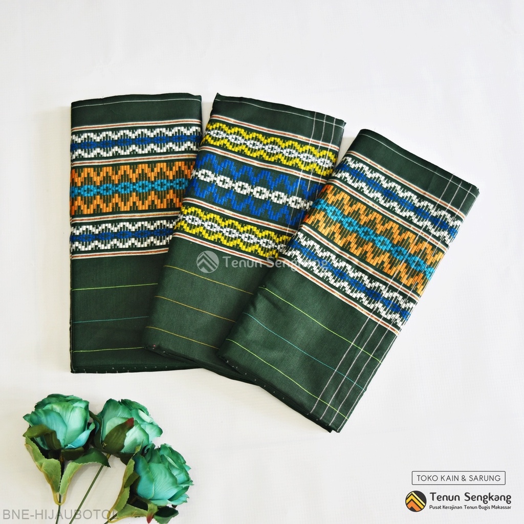 Jual Sarung Bugis Bone Hijau Botol - Tenun Sengkang BNE-HIJAUBOTOL ...