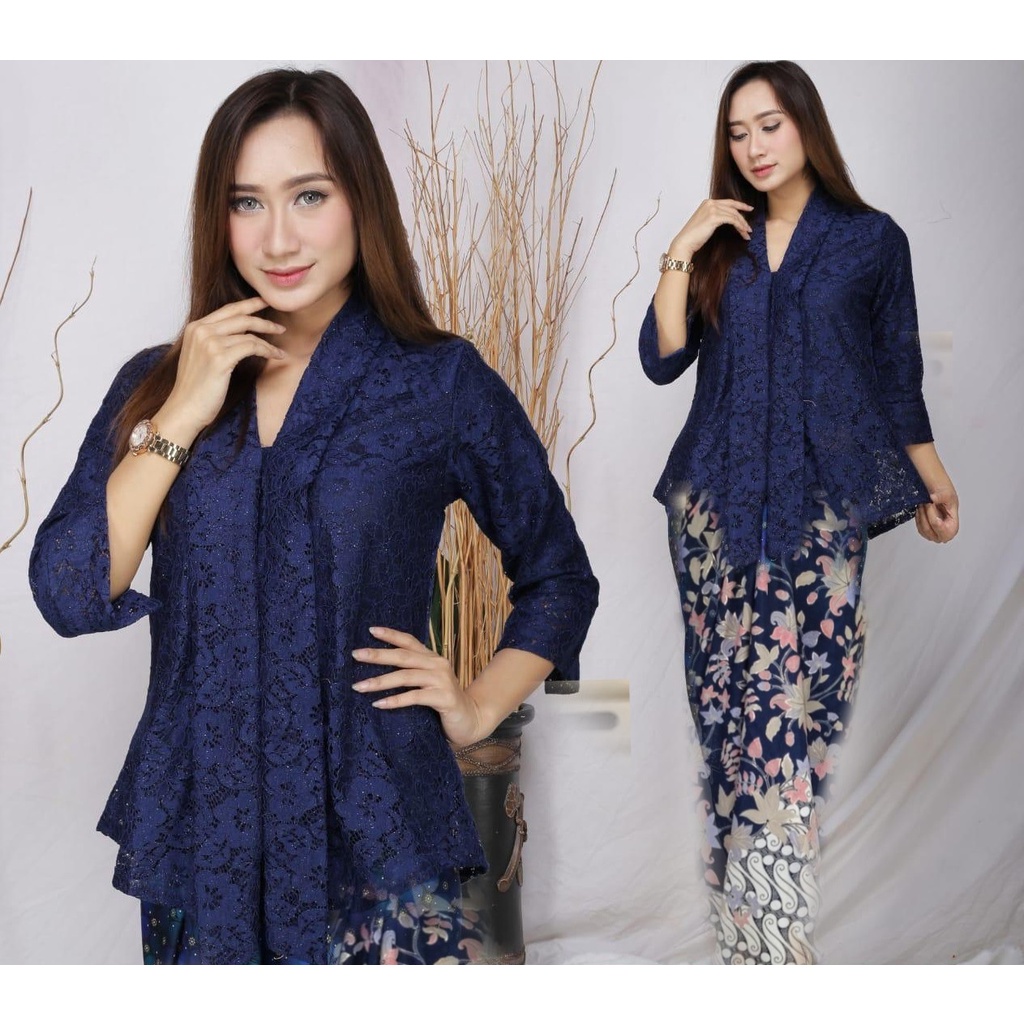 Jual Setelan Kebaya Kutubaru Floy Brokat , Kutu Baru Brukat Floy Baby Blue Dan Rok Kain Lilit ...