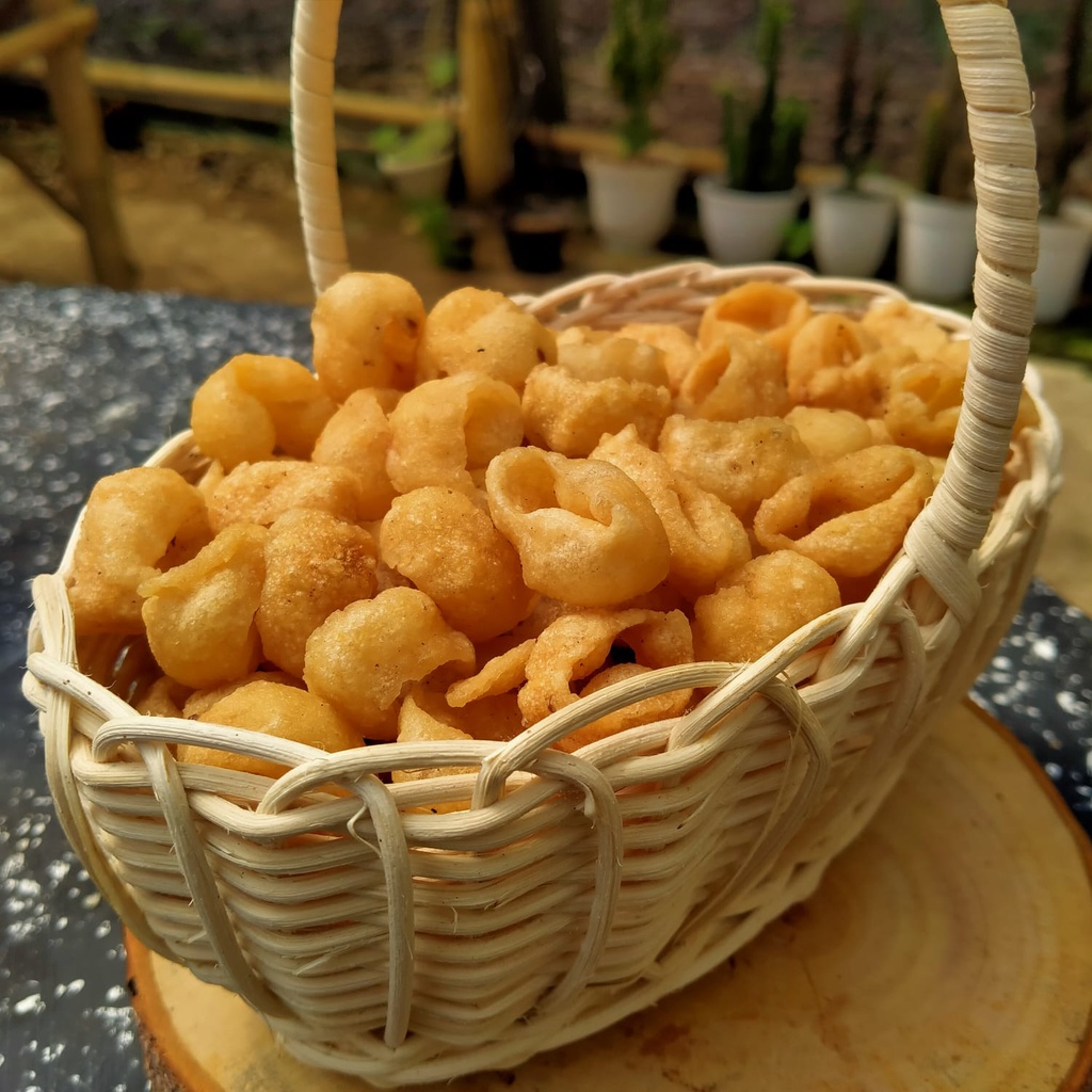 Jual Pothil | Potil Singkong Ketumbar Teman Nyemil dan Campuran Makanan ...