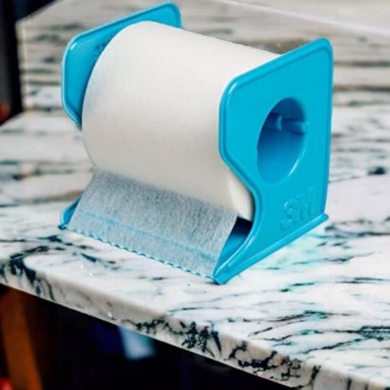 Jual Plester Micropore 3M| Perban Roll putih untuk kain kasa | Shopee ...