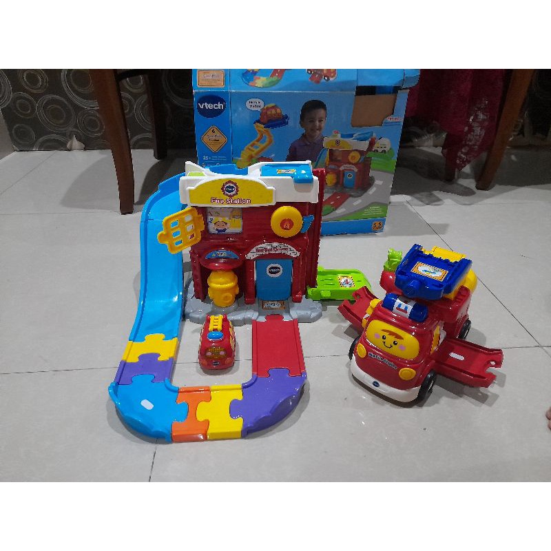 Jual vtech toot toot fire station | Shopee Indonesia