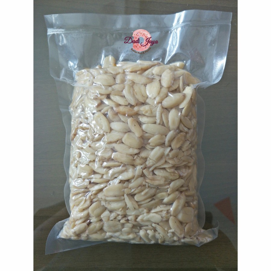 Jual Kacang Kenari - (Kemasan Repack 250gr) | Shopee Indonesia