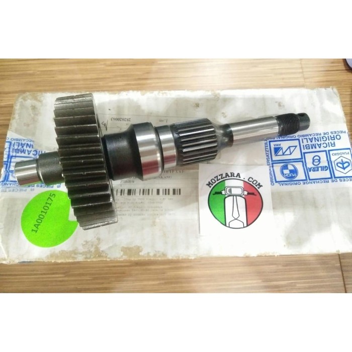 Jual REAR WHEEL AXLE / AS RODA BELAKANG VESPA GTS 150 | Shopee Indonesia