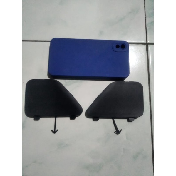 Jual Cover towing tutup bumper belakang Toyota Innova zenix original ...