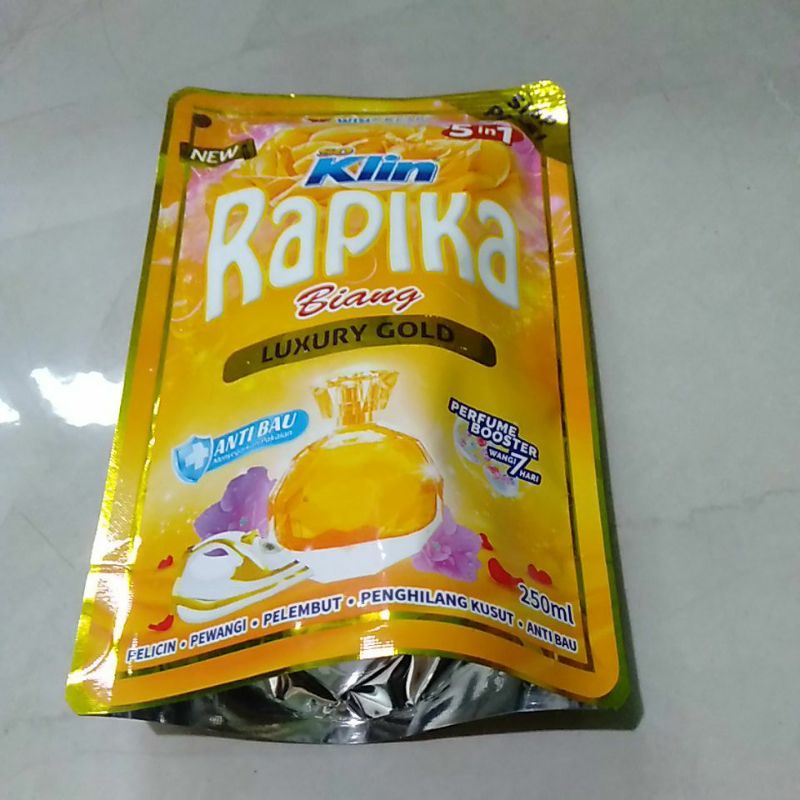 Jual Rapika sakura strawberry 400ml,luxurious gold 250ml x 3,exotic ...