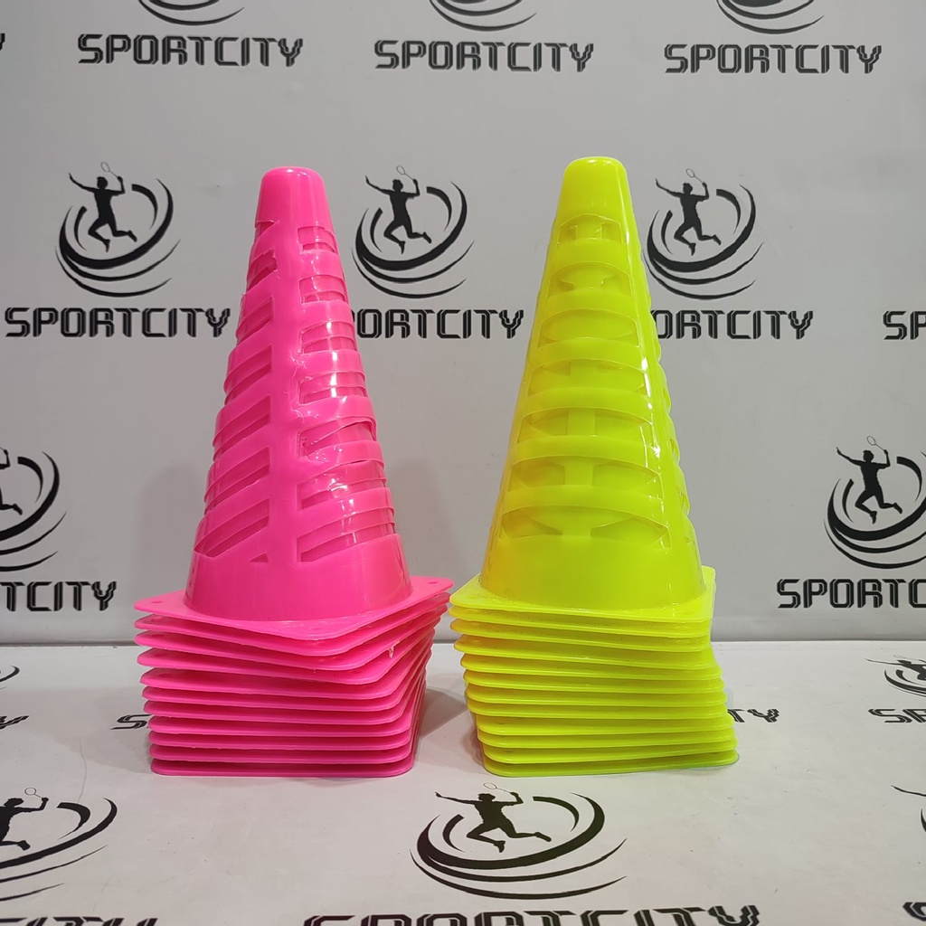 Jual CONE KERUCUT CONES SEPAK BOLA DAN FUTSAL KUN KON LATIHAN PIRAMIDA ...