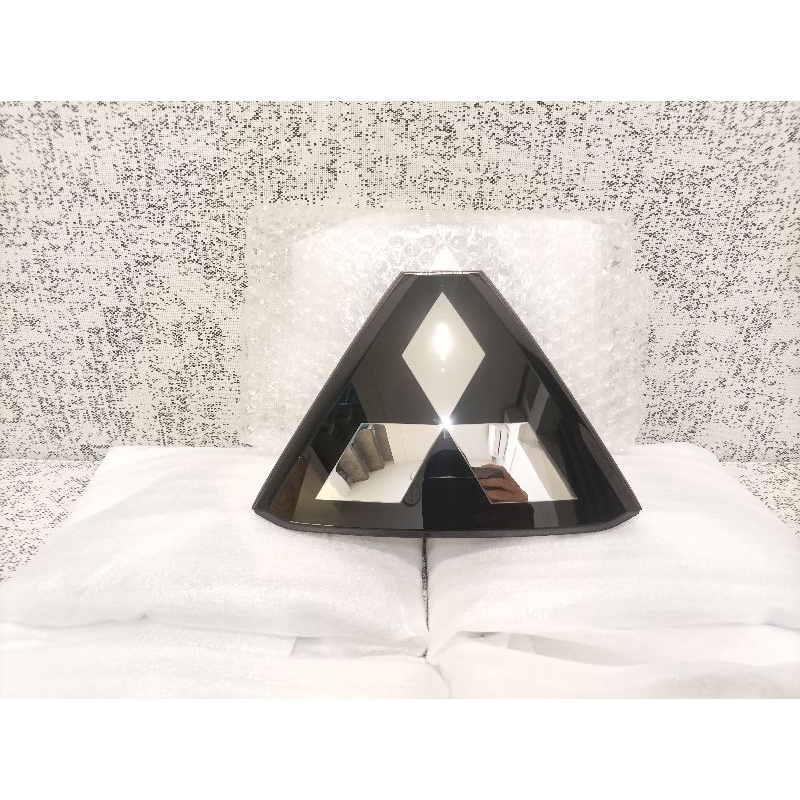 Jual Logo Emblem 3 Berlian All New Pajero Sport Facelift 7450B327 2021 ...