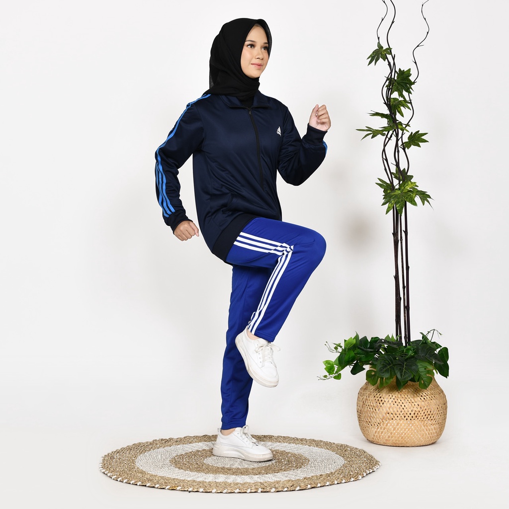 Jual Training Model 3 Strip Biru Benhur AD01 | Shopee Indonesia