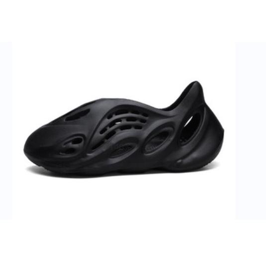 Jual REKOMENDASI FOOTFU YE FOAM RUNNER RNNR FOAM RUNNER SANDAL YE ...