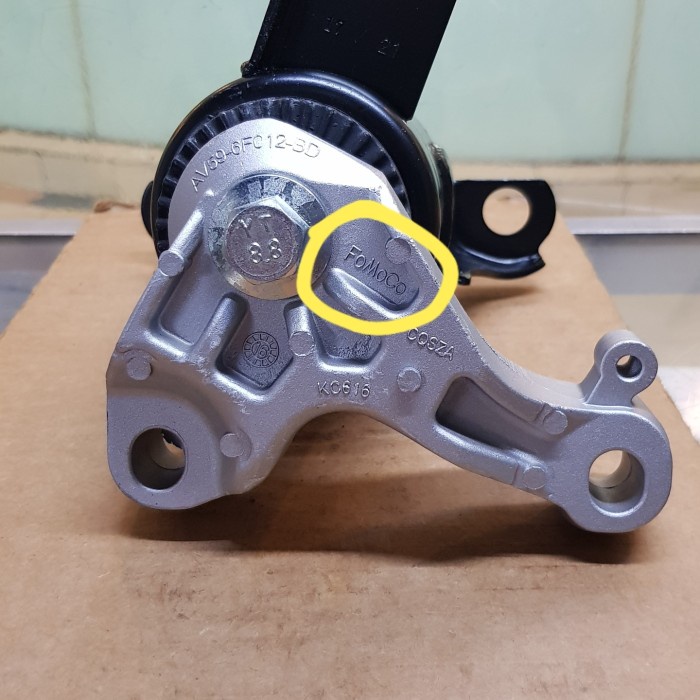 Jual engine mounting ford fiesta kanan | Shopee Indonesia