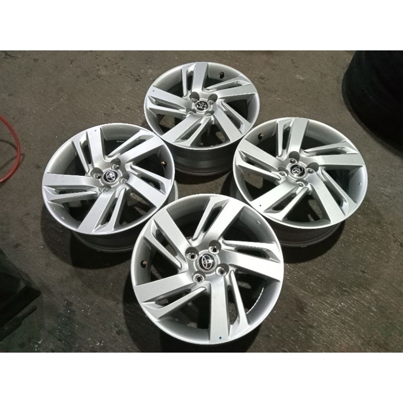 Jual velg second Raize ring 16 lebar 6 et 40 pcd 4x100 | Shopee Indonesia