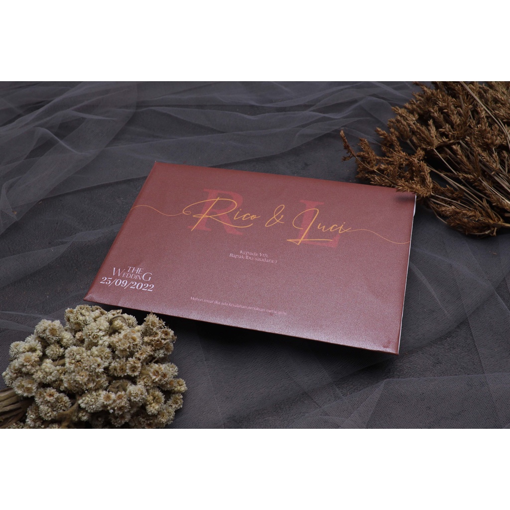 Jual Undangan Hard Cover Merah Maroon | Shopee Indonesia