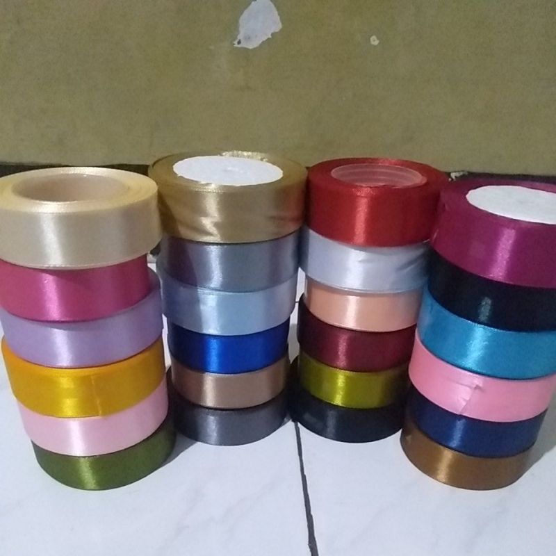 Jual Pita Satin 1 Inch/ pita bucket 1roll | Shopee Indonesia