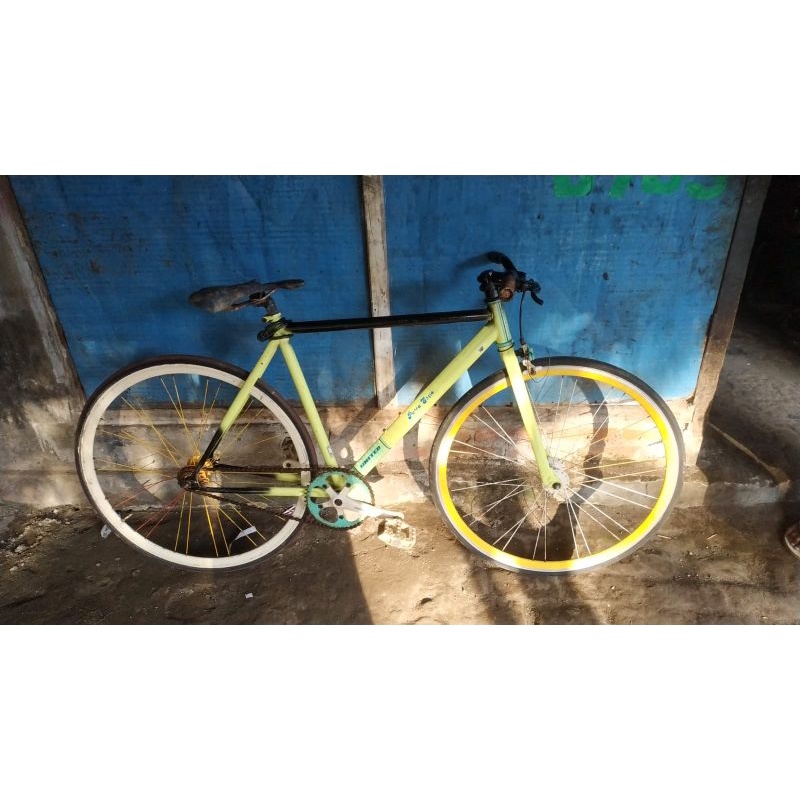 Jual SEPEDA FIXIE UNITED SOLO02 MURAH SIAP PAKAI | Shopee Indonesia