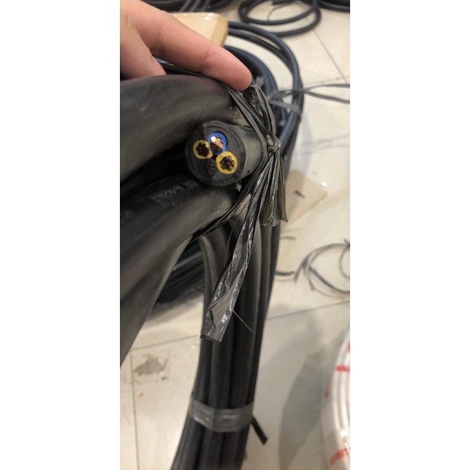 Jual KABEL LISTRIK NYY 4x16 4 x 16 SUPREME METAL LINDO | Shopee Indonesia