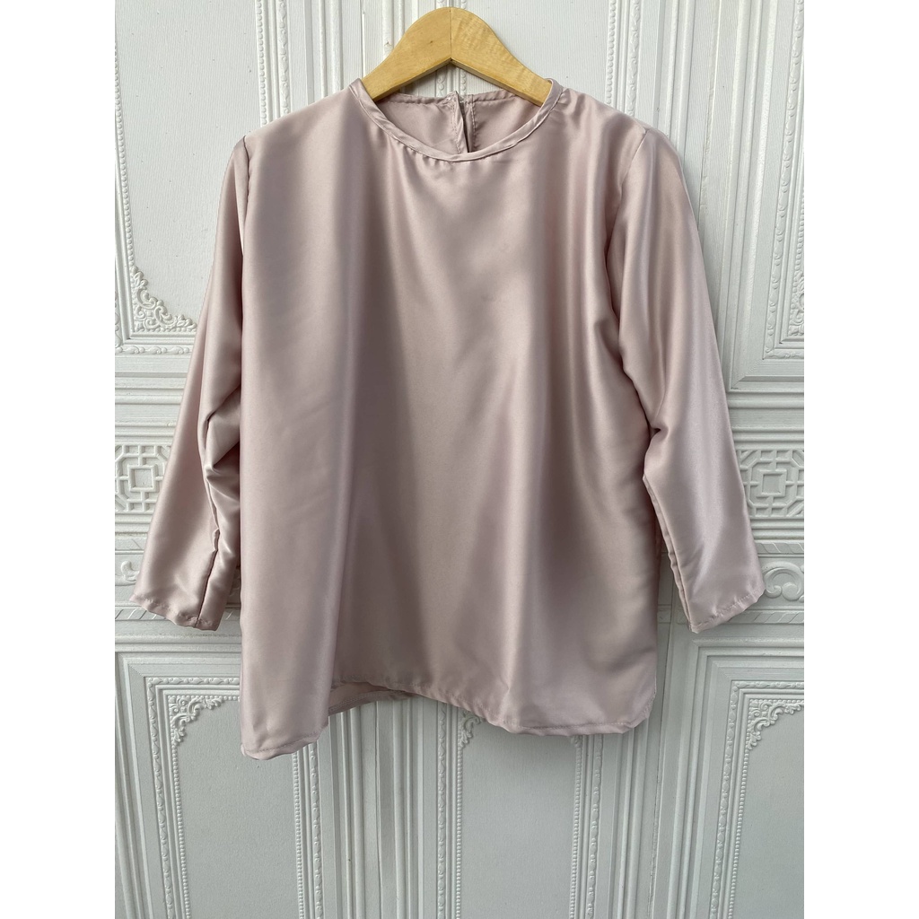 Jual DALAMAN MANSET DAN TANK TOP SATIN INNER KEBAYA | Shopee Indonesia