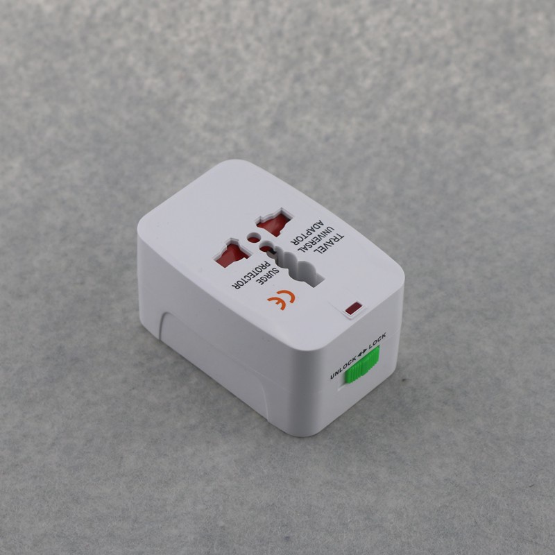 Jual Travel Adapter Internasional / Steker Colokan Listrik Universal ...