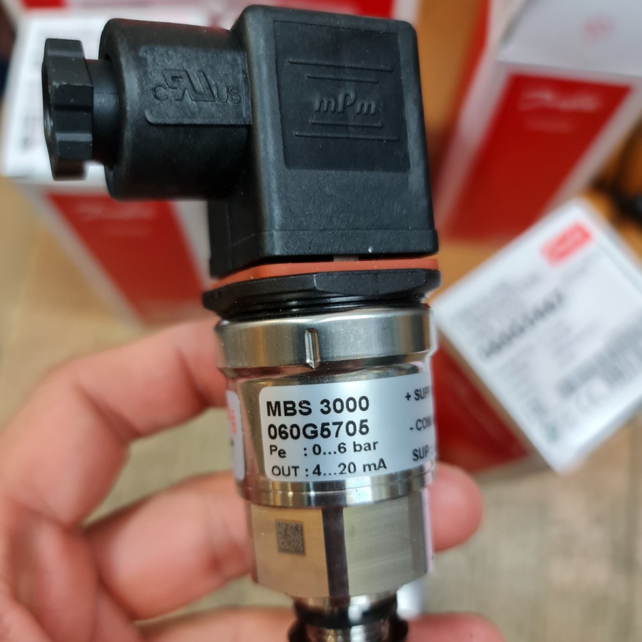 Jual Pressure Transmitter Danfoss MBS3000 ORIGINAL Range 6 bar | Shopee Indonesia