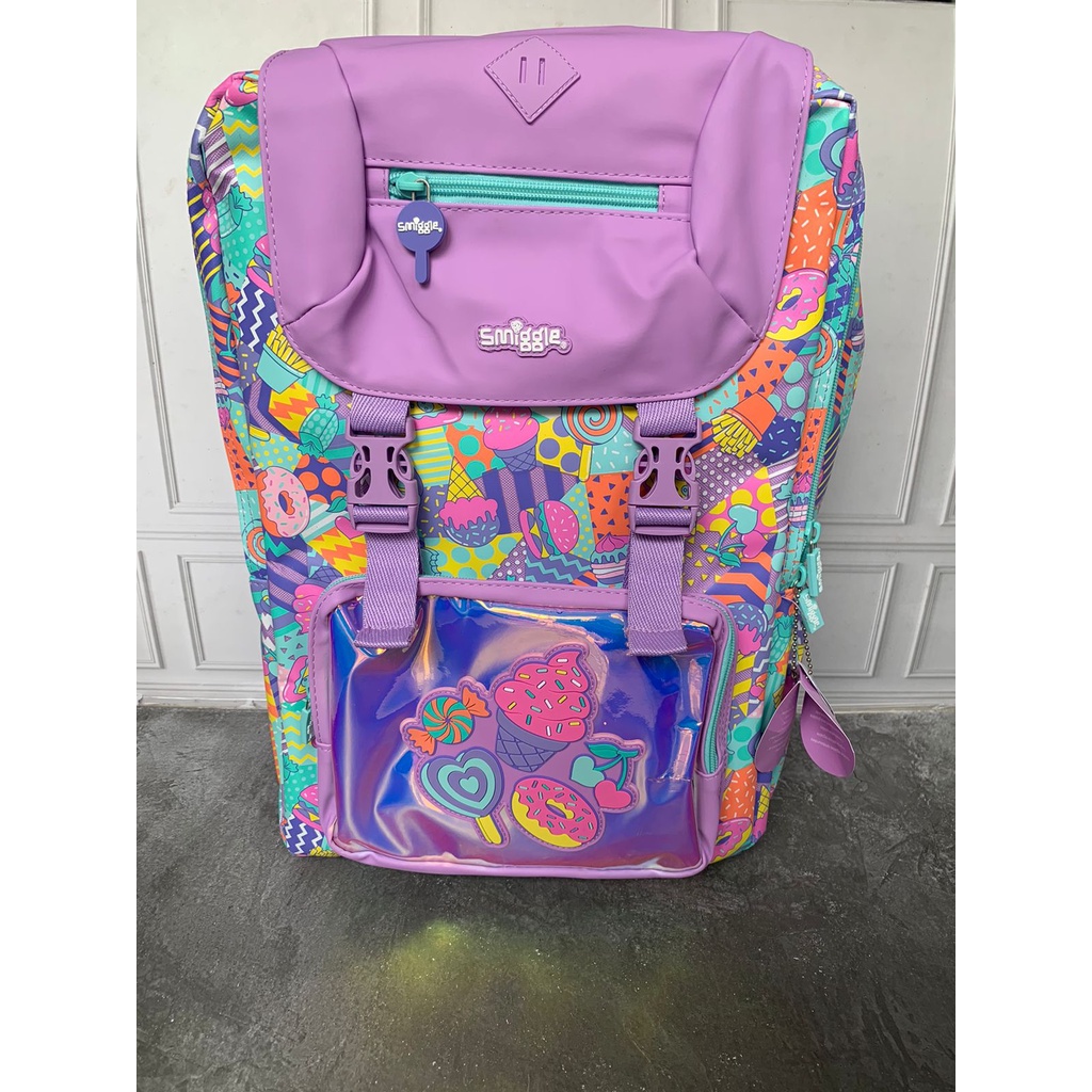 Jual SMIGGLE AWAY FOLDOVER BACKPACK DONAT ( DEFFECT ) - TAS RANSEL ...